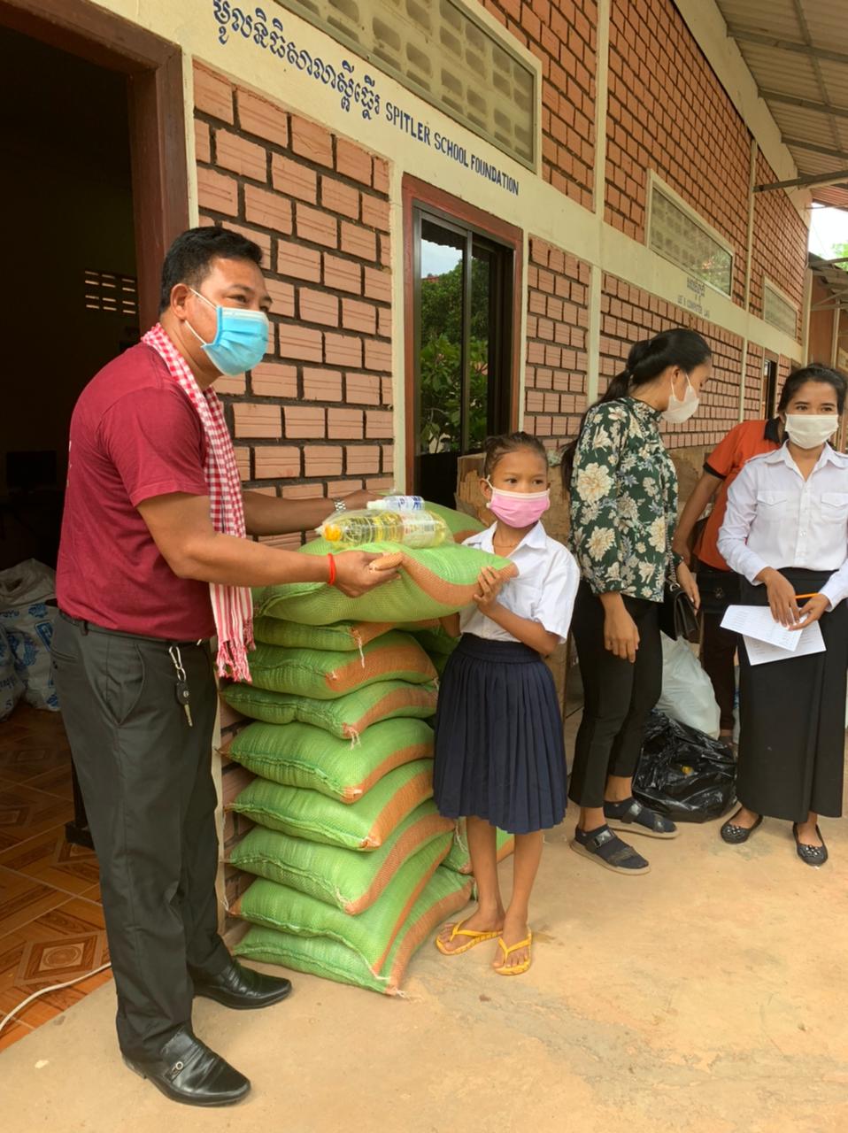 Food Distribution Continues – Spitler School Foundation